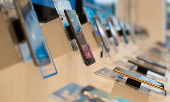 Top 5 des grandes marques de téléphone mobile au monde - Aboukam ...